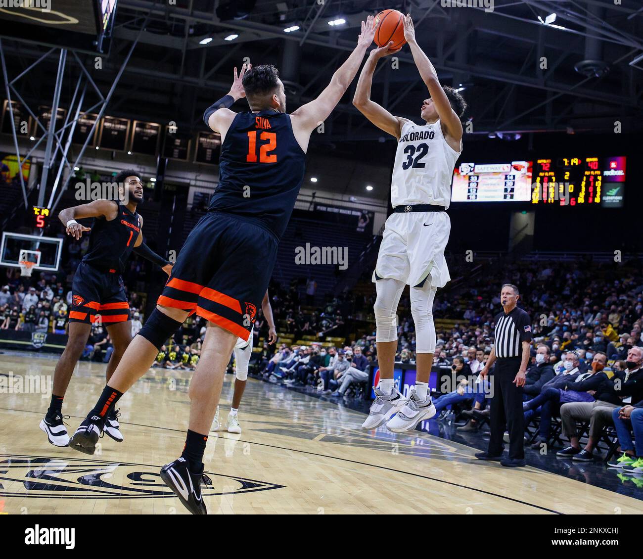 February 05, 2022: Oregon State Beavers center Roman Silva (12) jumps ...