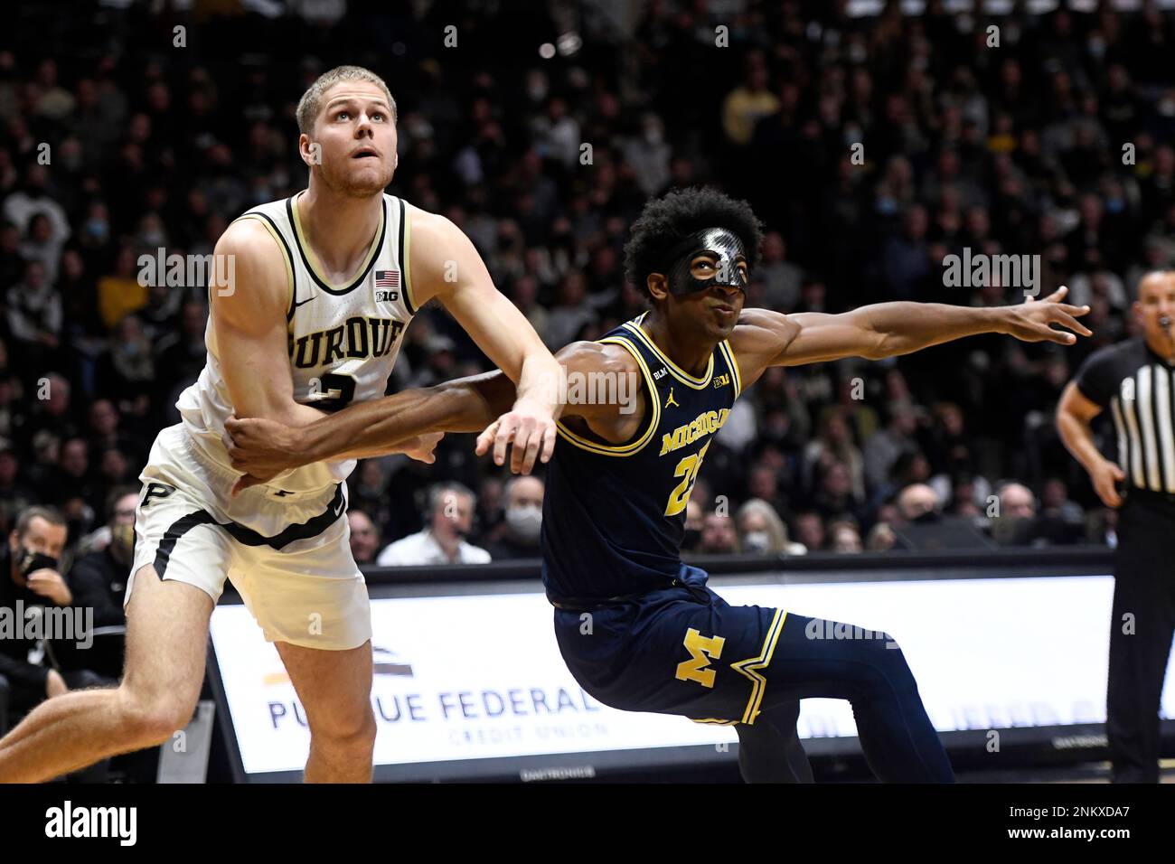 WEST LAFAYETTE, IN - FEBRUARY 05: Michigan Wolverines guard Jace Howard ...