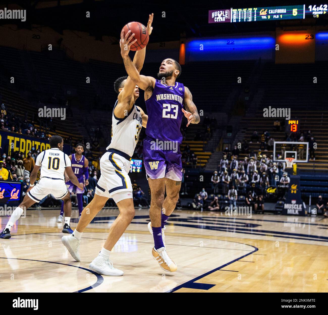 February 03, 2022 Berkeley, CA U.S.A. Washington guard Terrell Brown Jr ...
