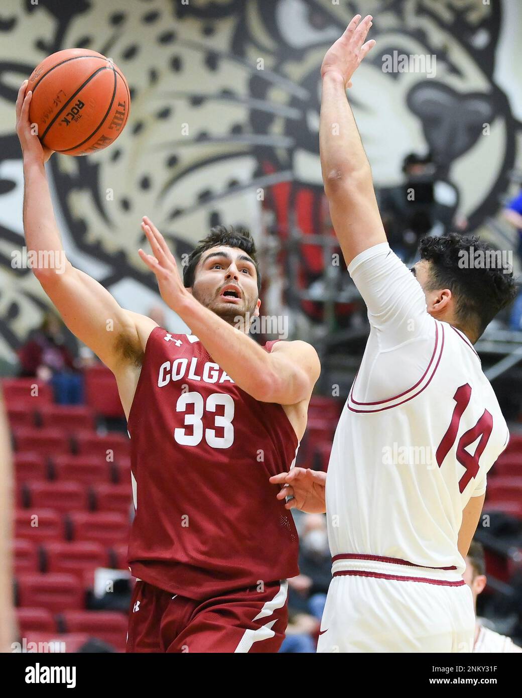 January 31, 2022: Colgate Raiders guard Oliver Lynch-Daniels (33 ...