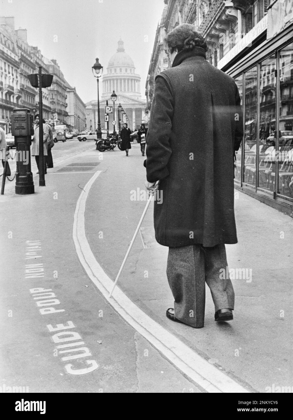 Netherlands History: Relief marking on the street for the blind (in ...