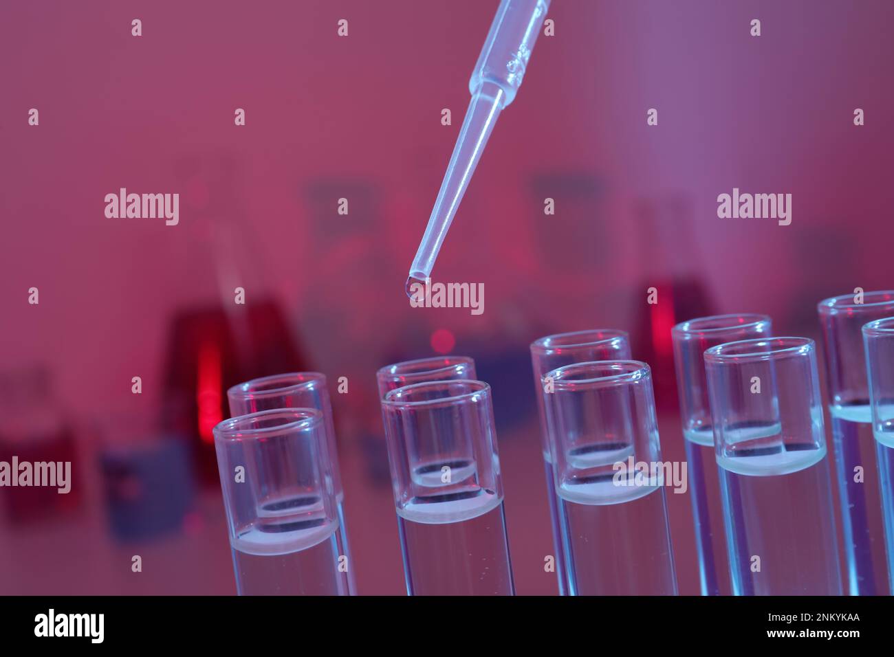 Reagent analysis hi-res stock photography and images - Alamy