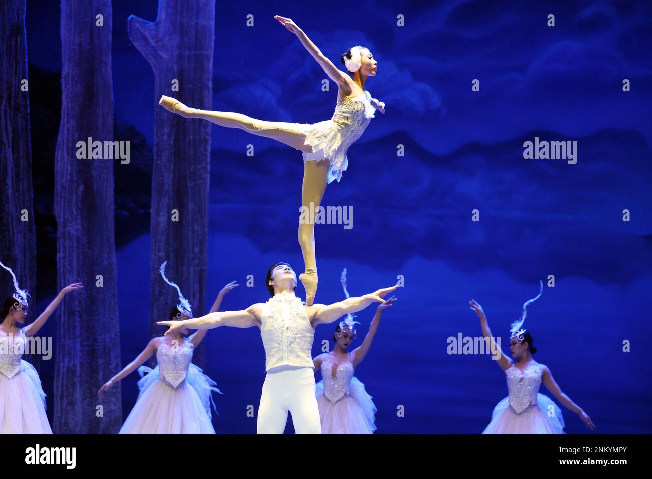 Acrobatic play hi-res stock photography and images - Alamy