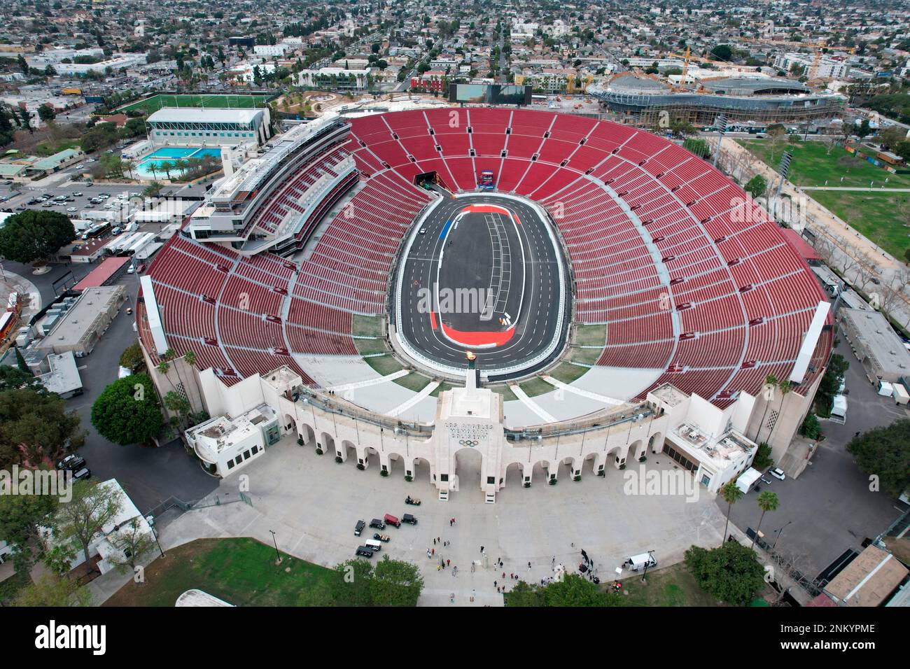 An aerial of the temporary asphalt racetrack at the Los Angeles ...