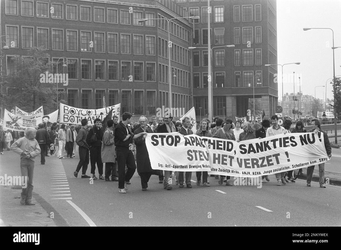 March against apartheid 1985 Black and White Stock Photos & Images - Alamy