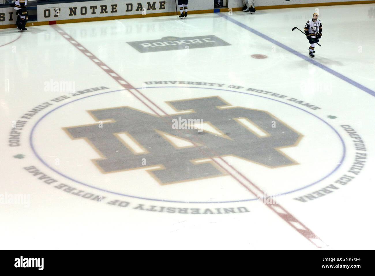 SOUTH BEND, IN - JANUARY 28: The Notre Dame Fighting Irish Logo at ...