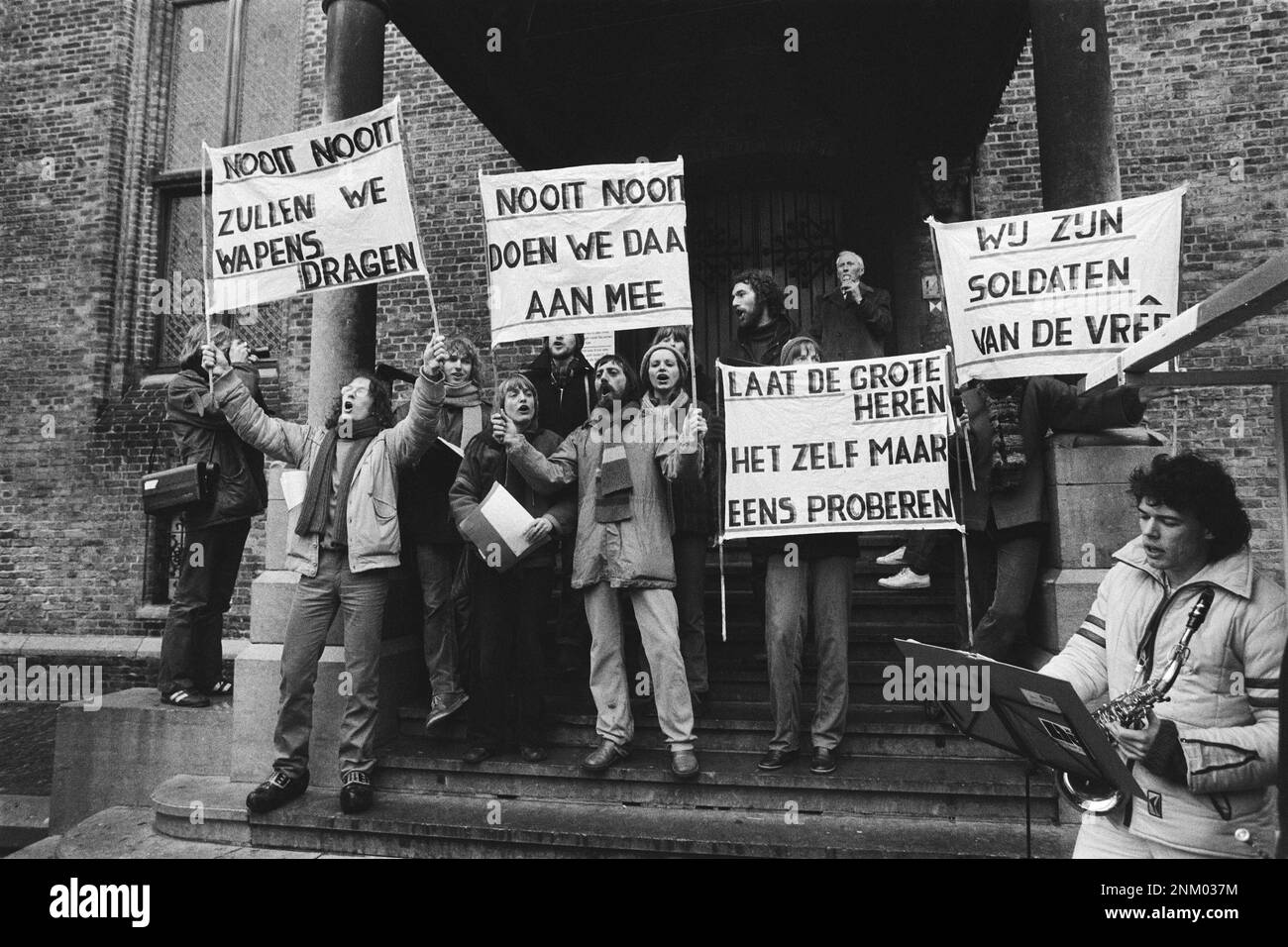 French conscientious objectors hi-res stock photography and images - Alamy