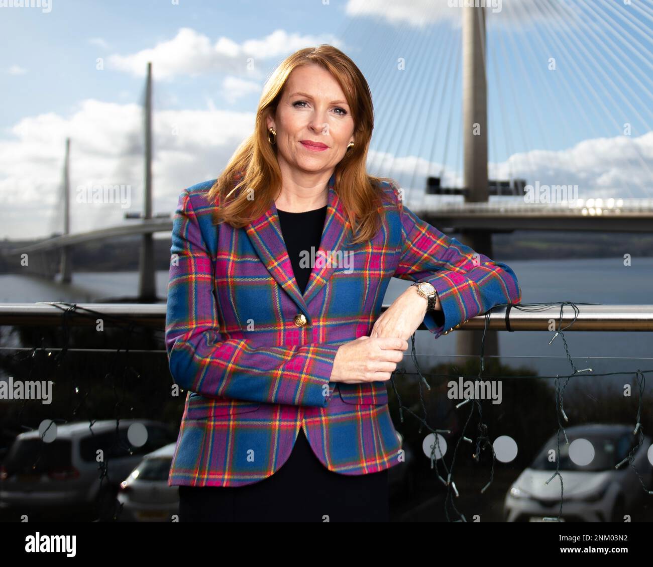 Ash regan building bridges hi-res stock photography and images - Alamy