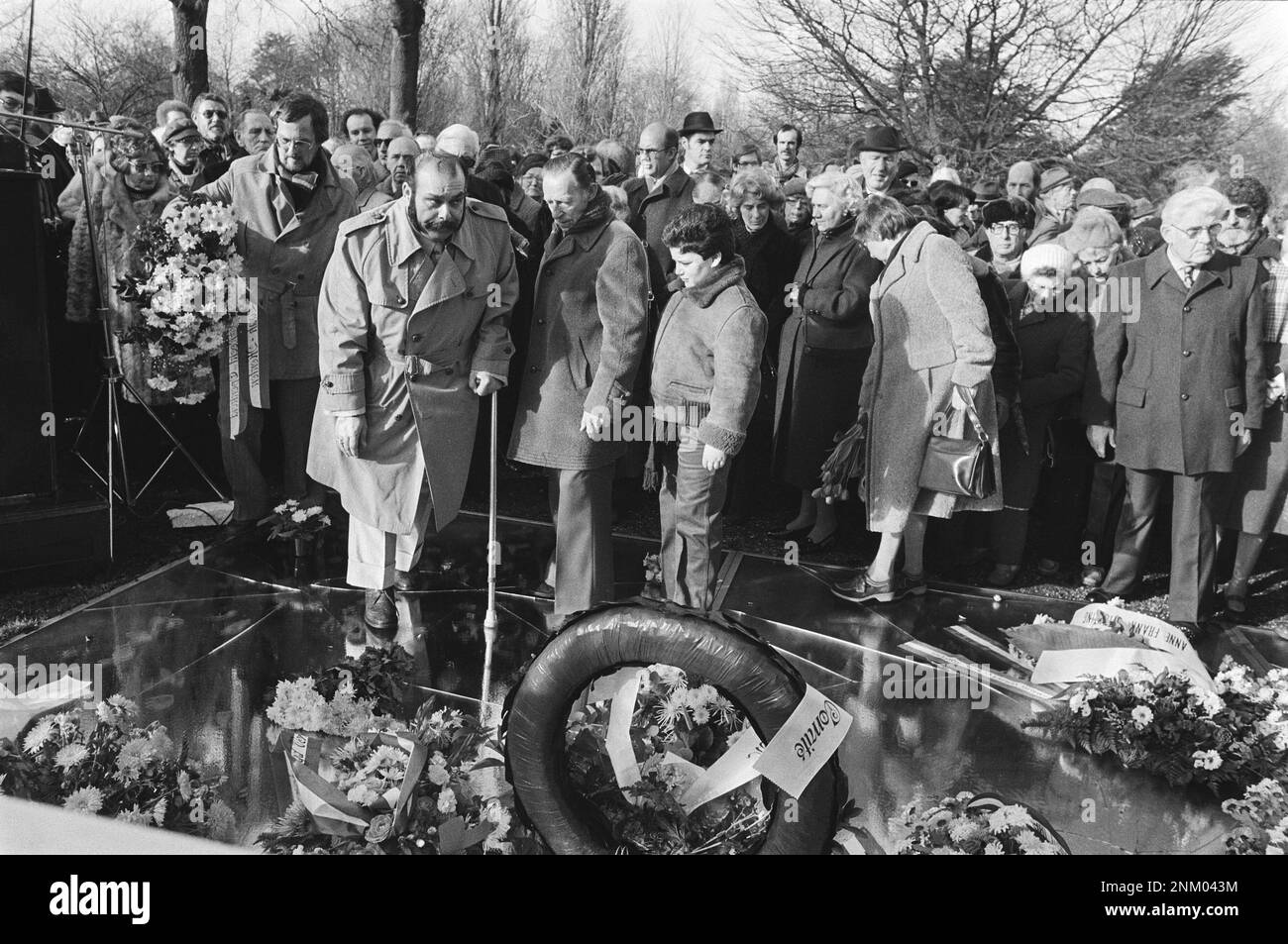 Netherlands History: Annual Auschwitz commemoration at the Nieuwe ...