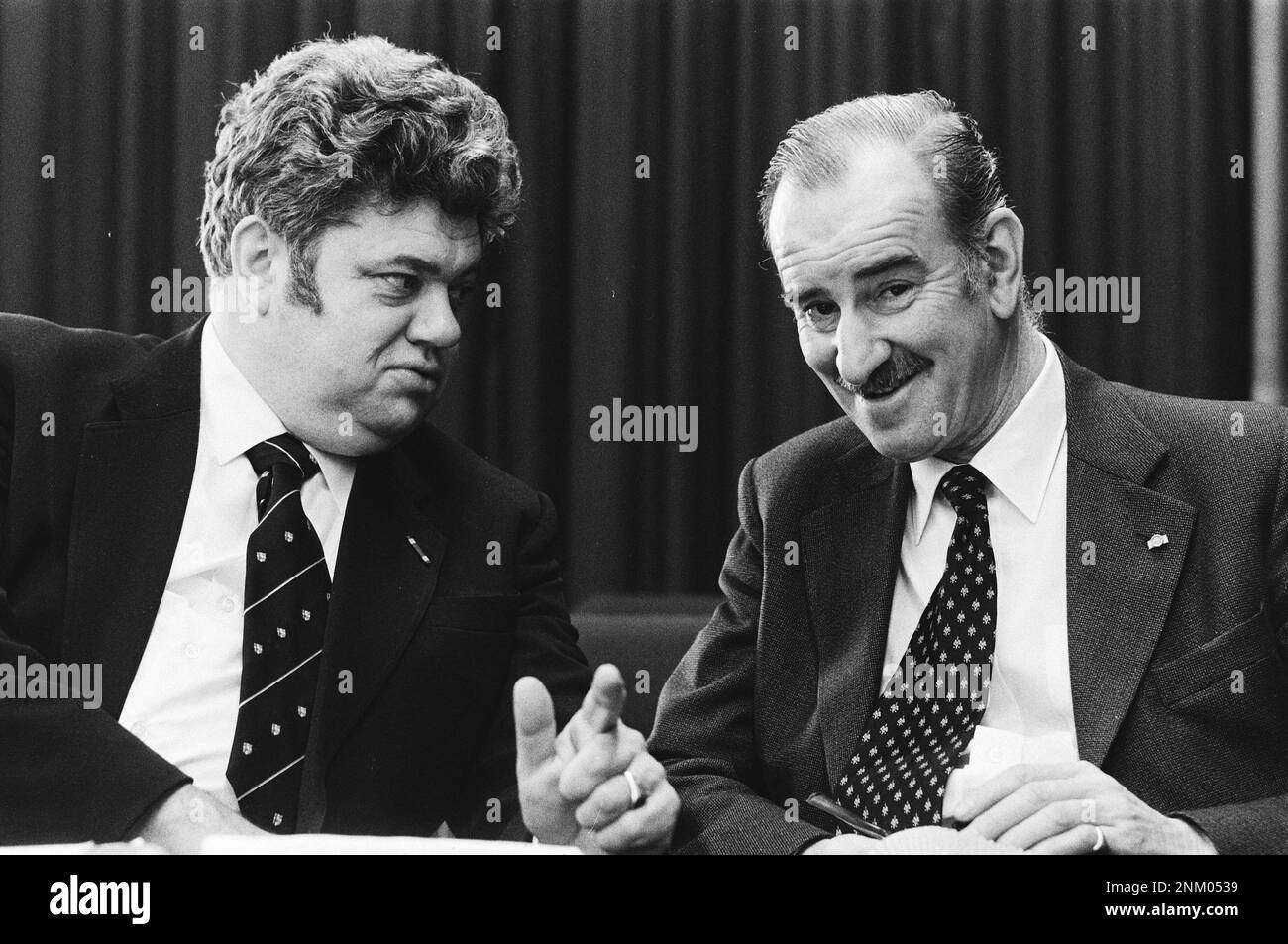 Netherlands History: VVD Party Council in Utrecht; Mayor Vonhoff (left ...