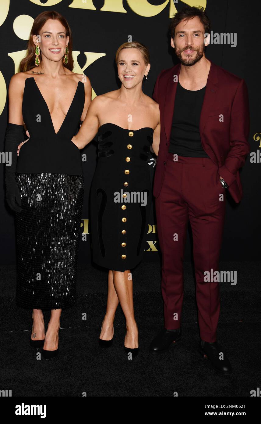 HOLLYWOOD, CALIFORNIA - FEBRUARY 23: (L-R) Riley Keough, Reese ...