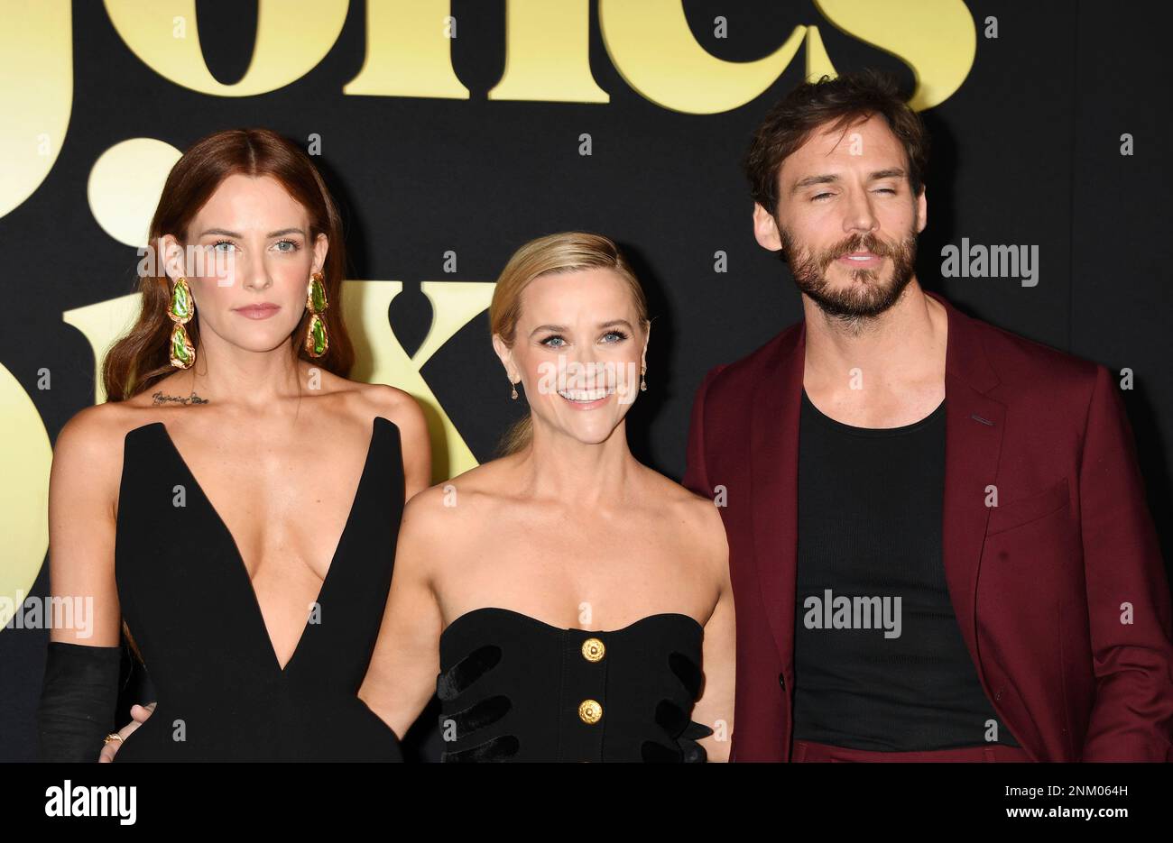 HOLLYWOOD, CALIFORNIA - FEBRUARY 23: (L-R) Riley Keough, Reese ...
