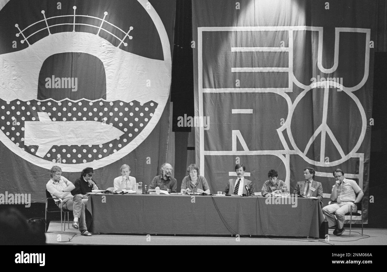 European Nuclear Disarmament Conventions; Mient Jan Faber (IKV), Sonja ...