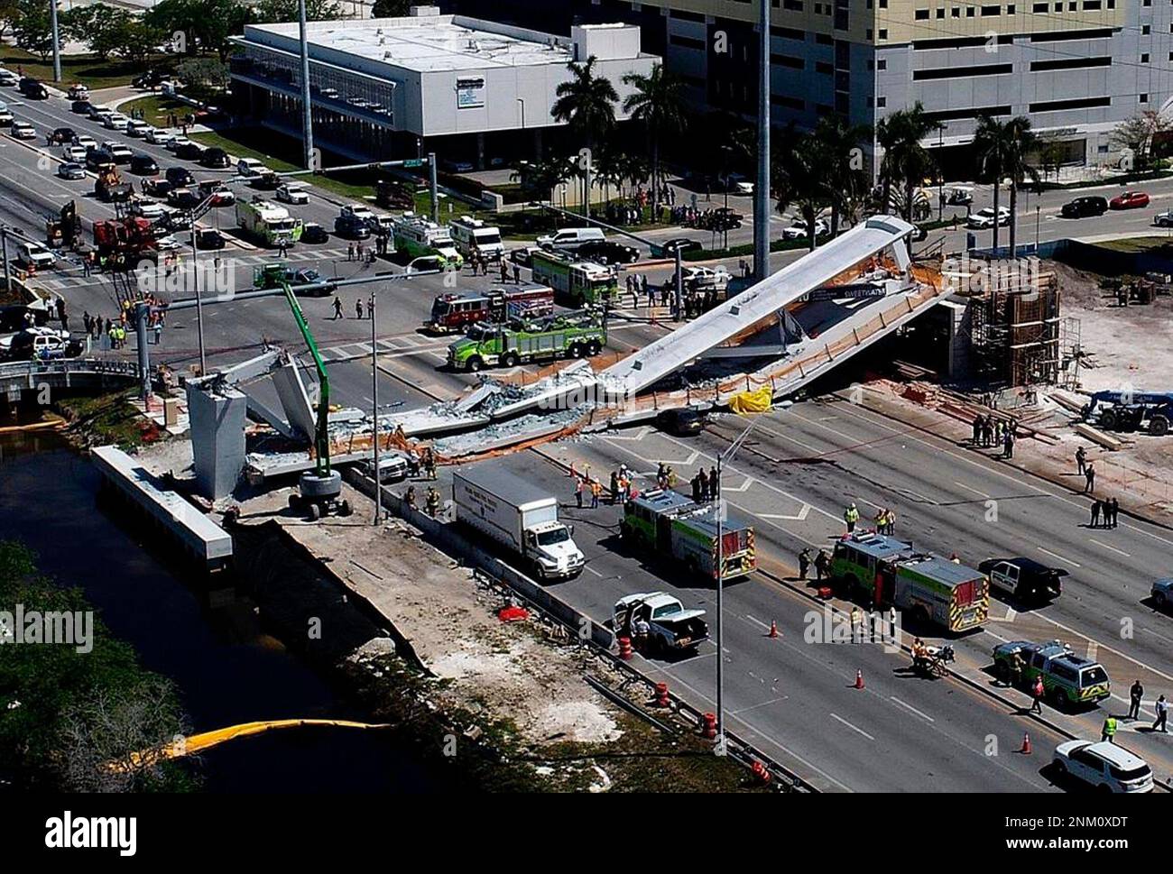 An aerial view of the collapsed Florida International University bridge ...