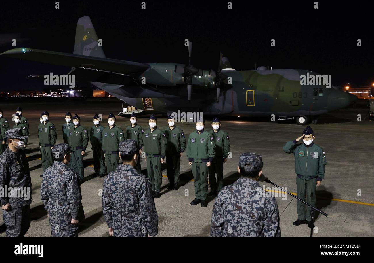 Japan Self-Defense Forces officials head for Tonga after loading ...