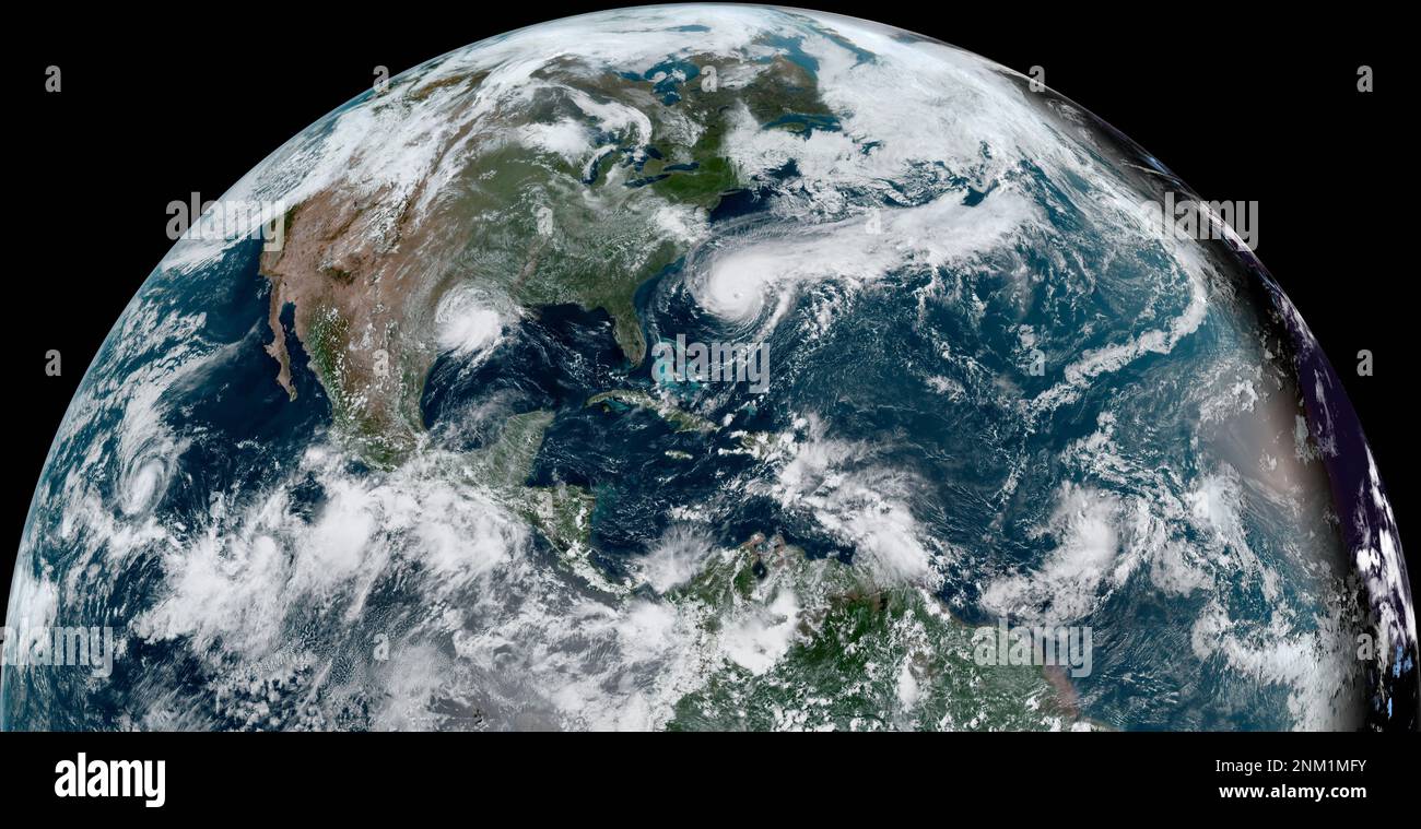 Hurricane kiko hi-res stock photography and images - Alamy