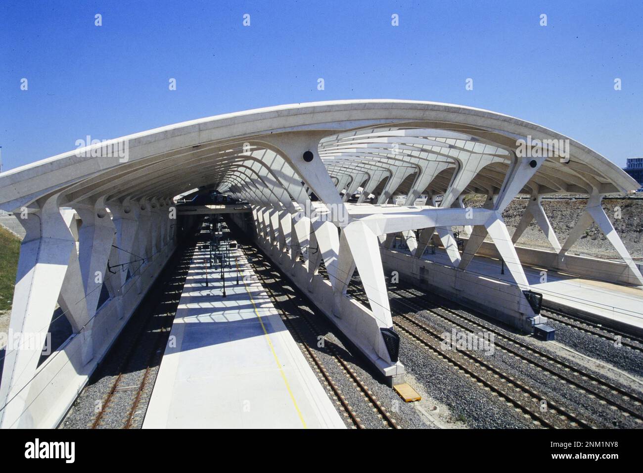 Archives 90ies: Construction site of Satolas railway station, designed ...