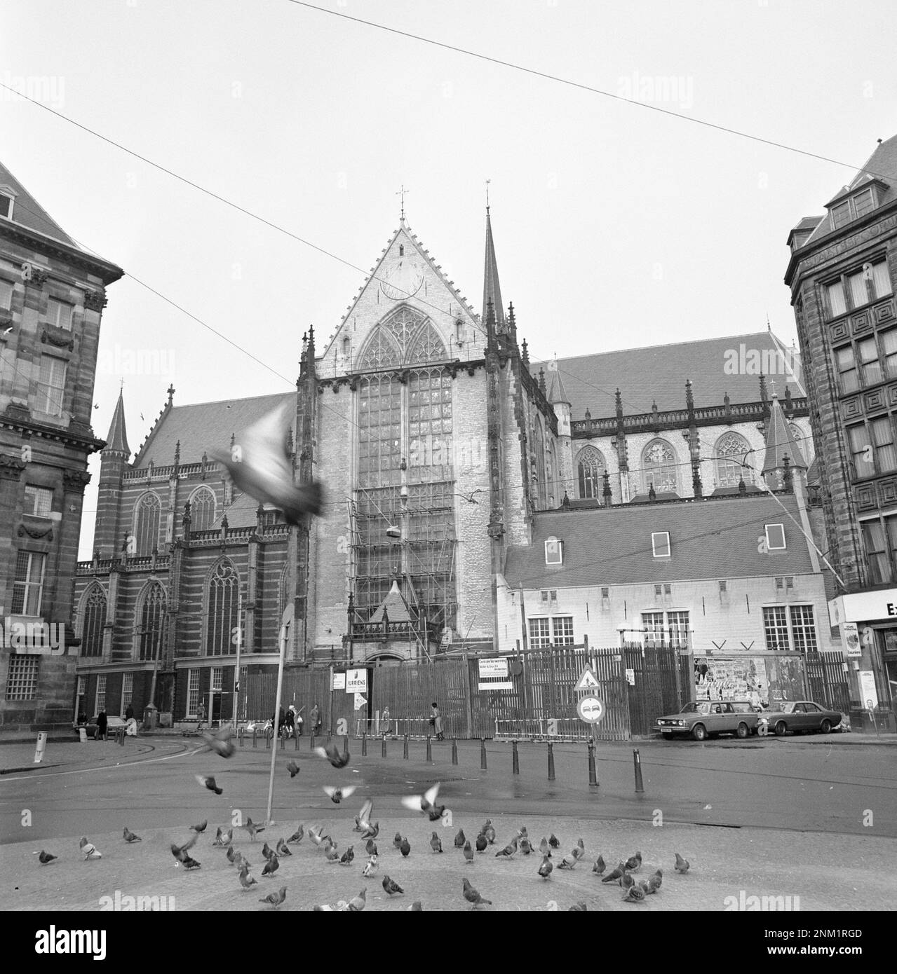 Dam square, amsterdam Black and White Stock Photos & Images - Alamy