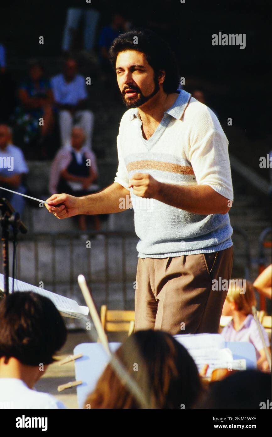 Bernard tetu hi-res stock photography and images - Alamy