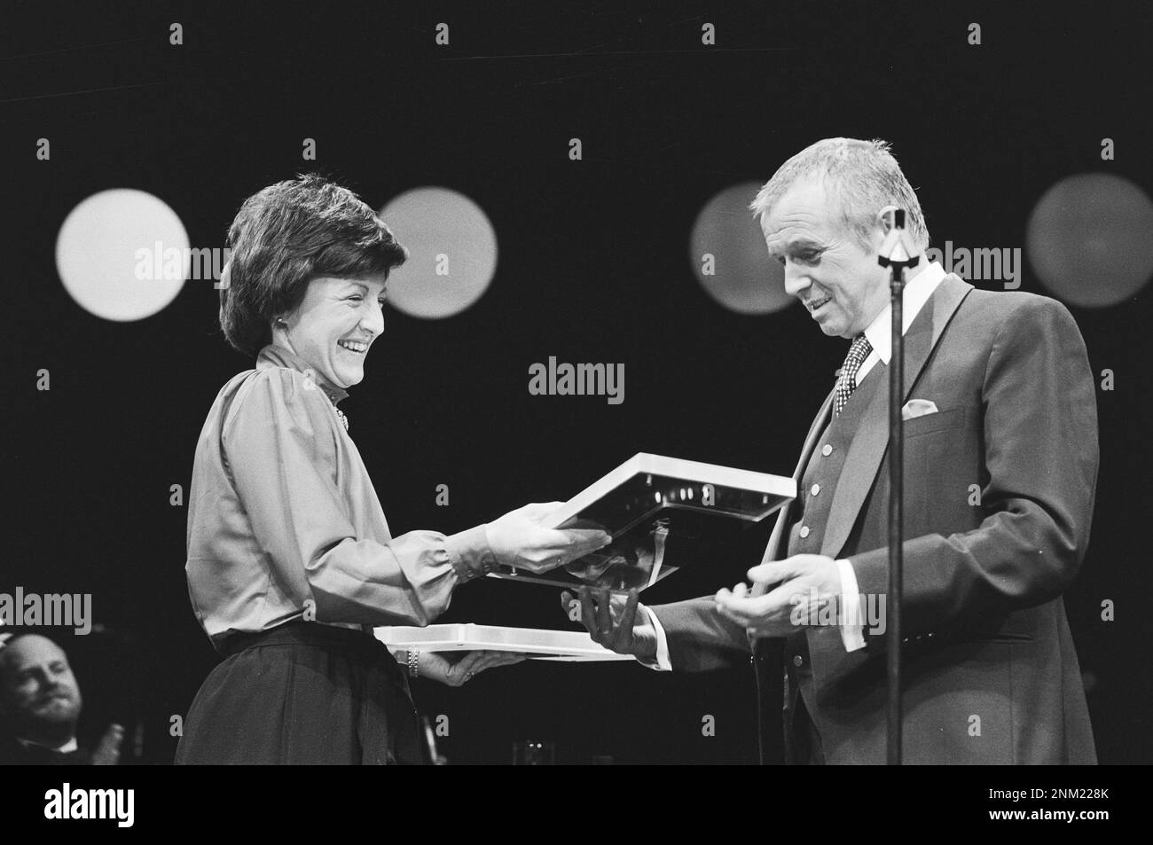 Netherlands History: Toon Hermans receives a gold and platinum book ...