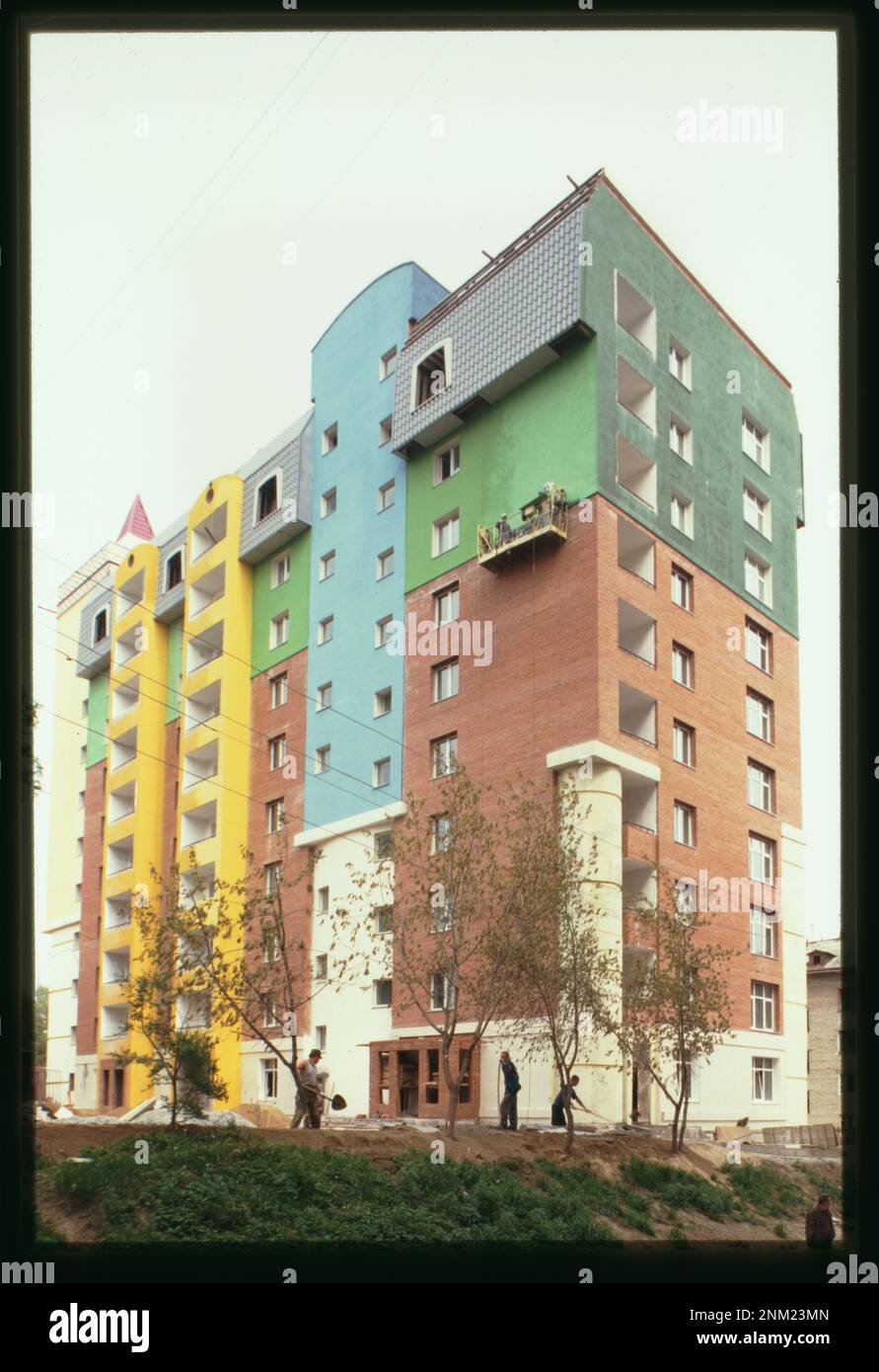 Apartment houses russia federation 2000 hi-res stock photography and ...