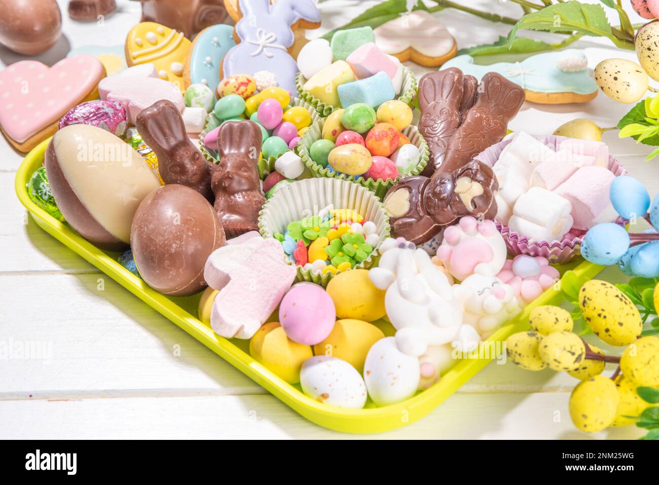 Easter charcuterie board. Sweet Easter party, kids holiday treats ...
