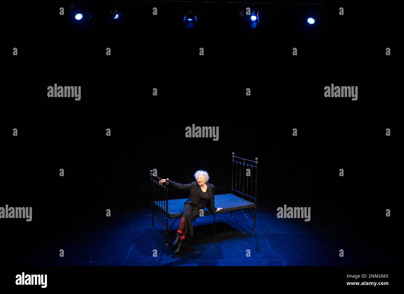 James joyces women hi-res stock photography and images - Alamy