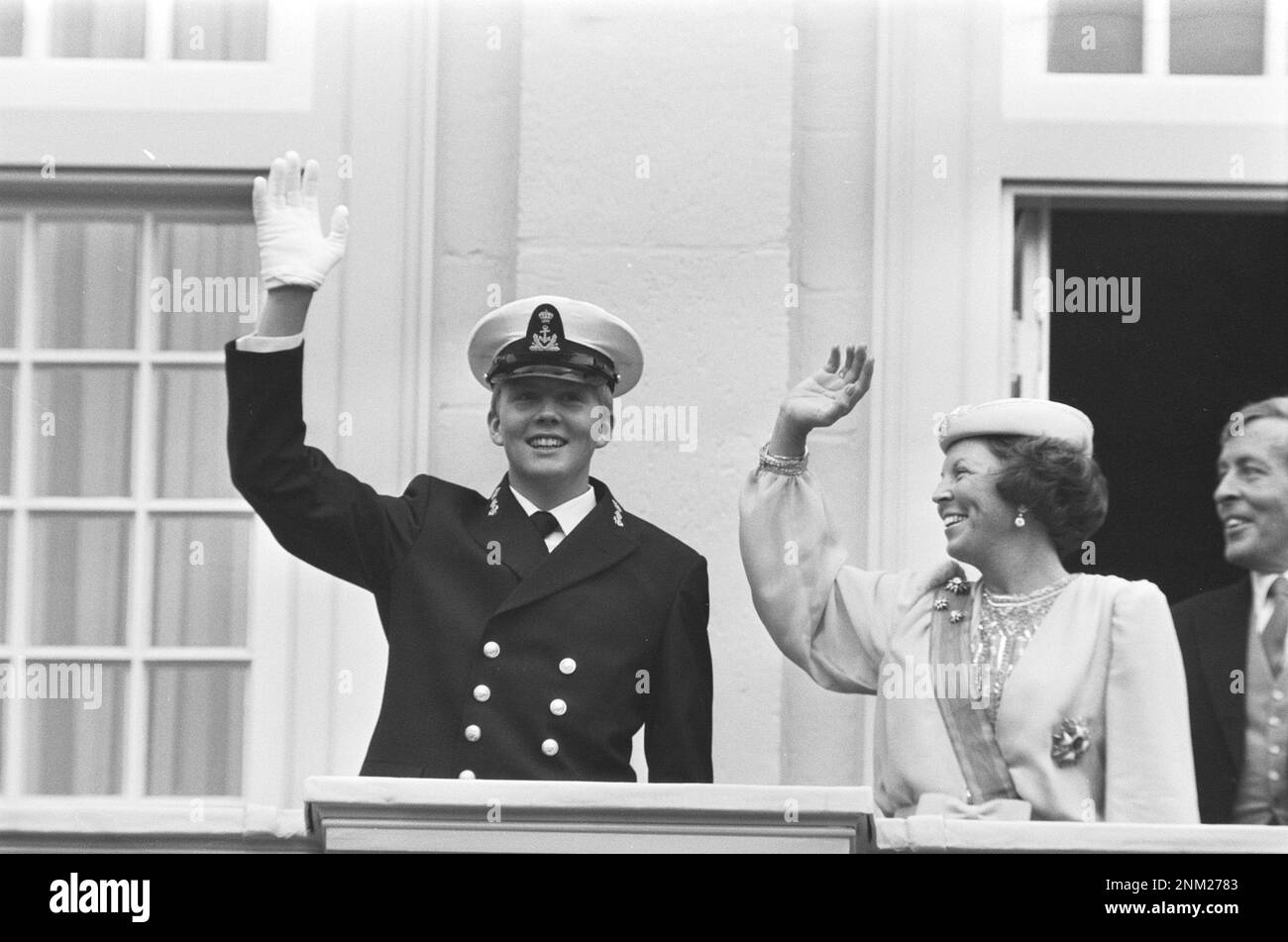 Prinsjesdag 1985, Queen Beatrix and Prince Willem Alexander on the ...