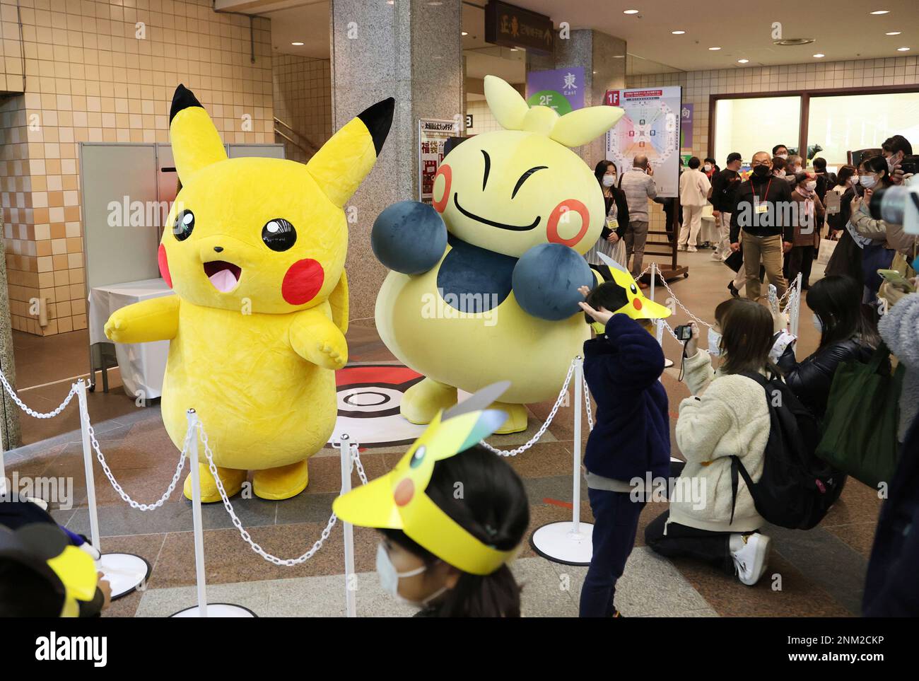 Pikachu and Makuhita, both character of Pokemon, appear at Ryogoku ...