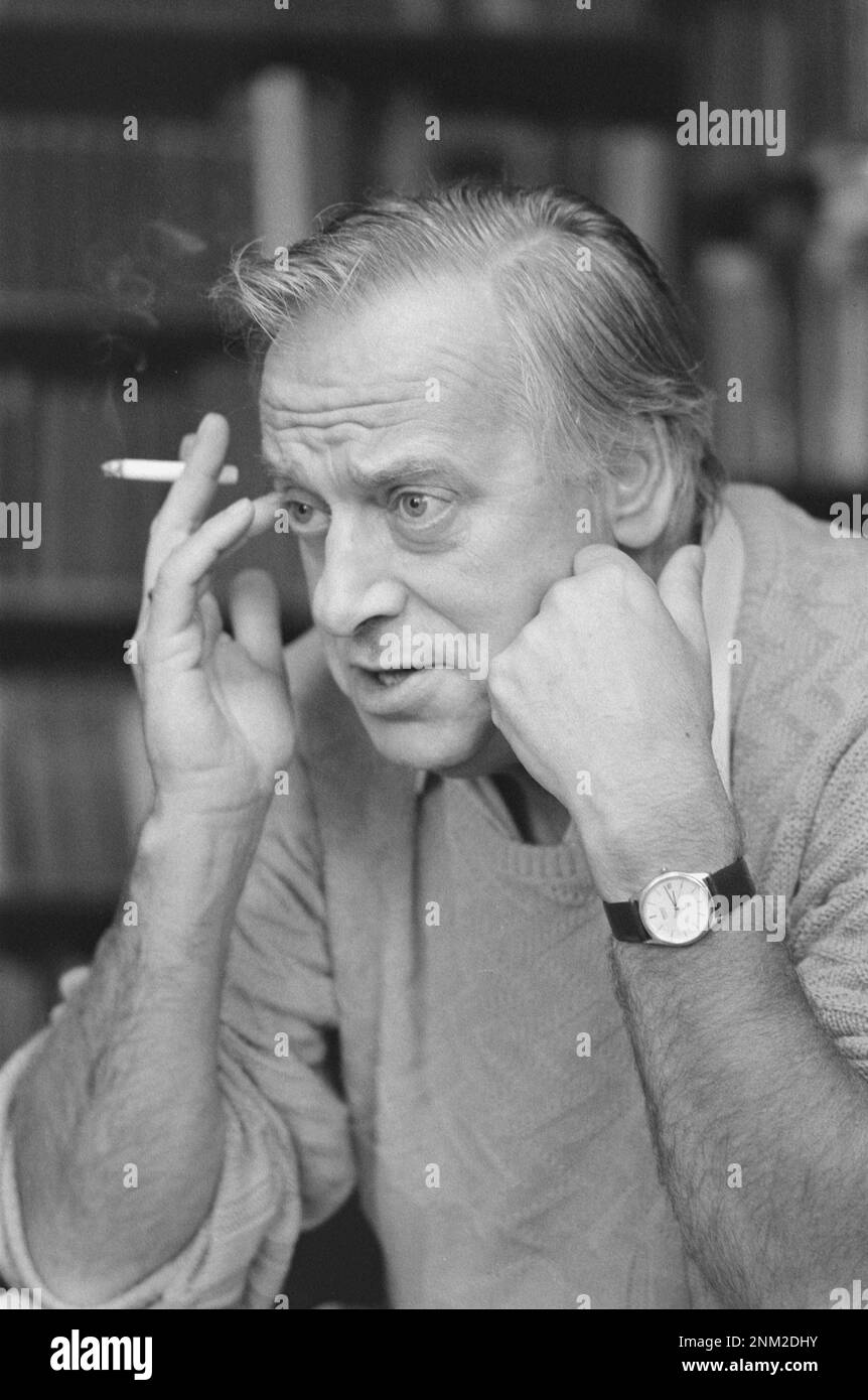 Dutch journalist Jan Blokker ca. 1985 Stock Photo - Alamy