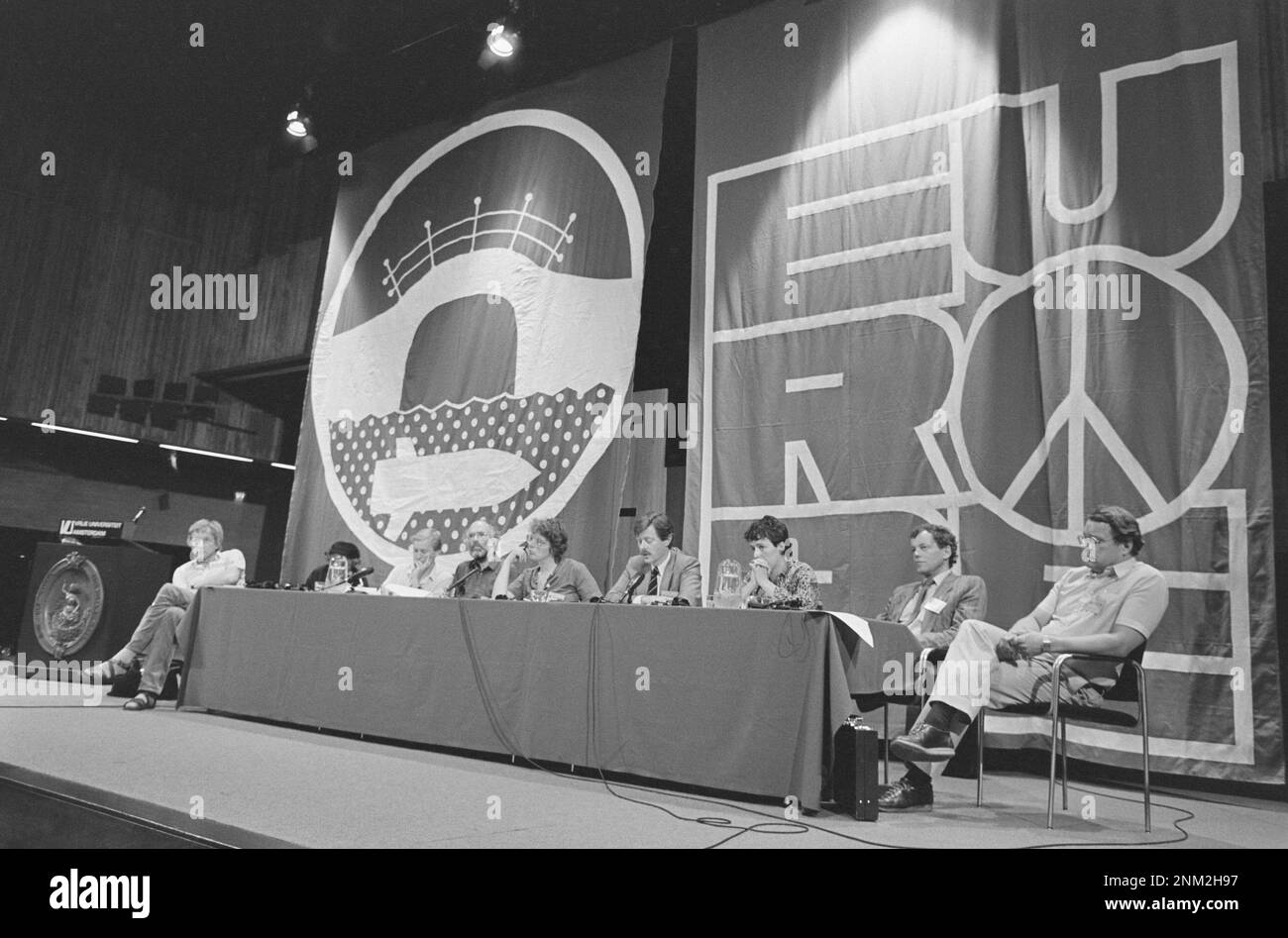 European Nuclear Disarmament Conventions; Mient Jan Faber (IKV), Sonja ...