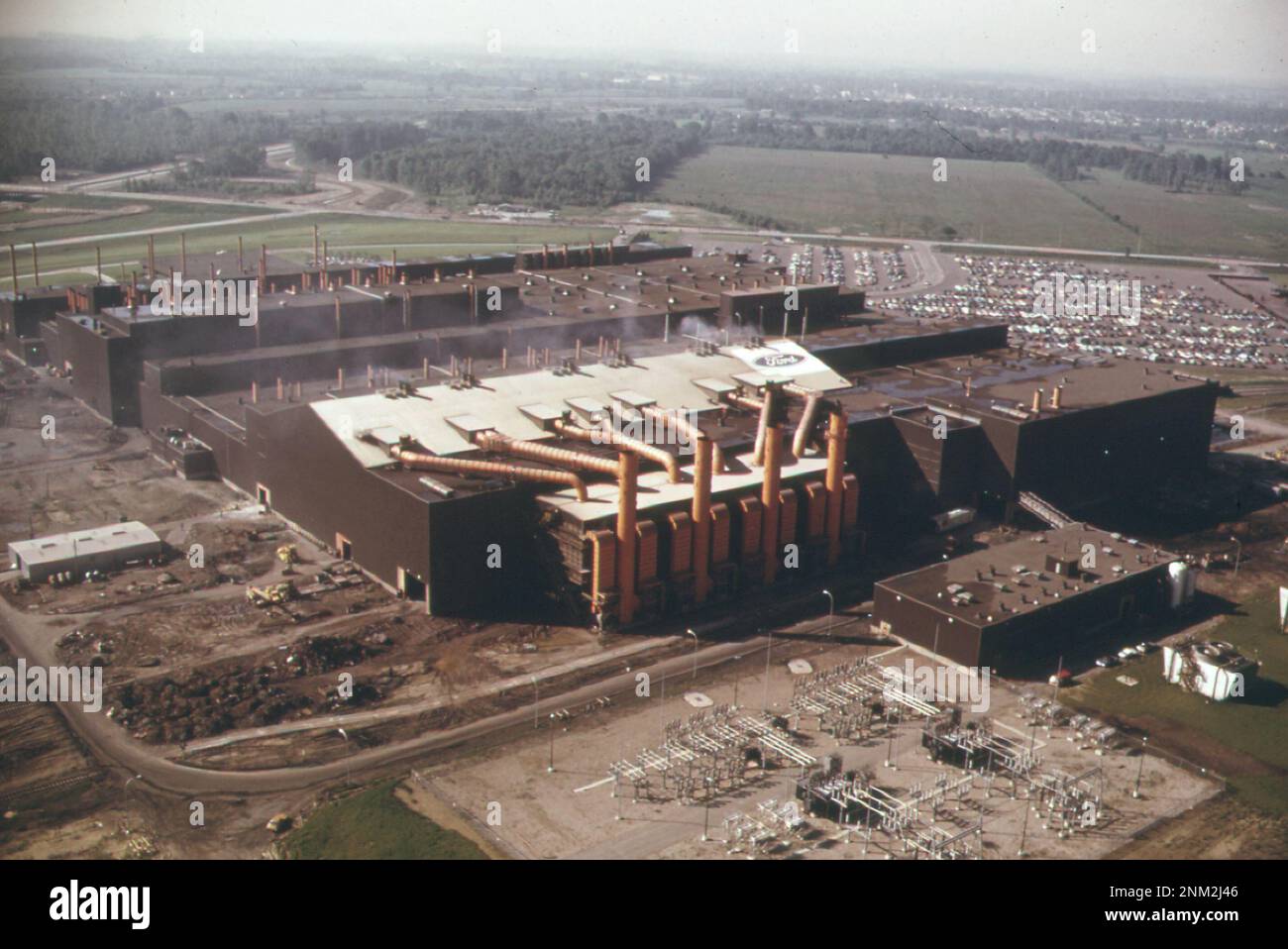 1970s America: Ford motor company's new casting plant at Flat Rock ca ...