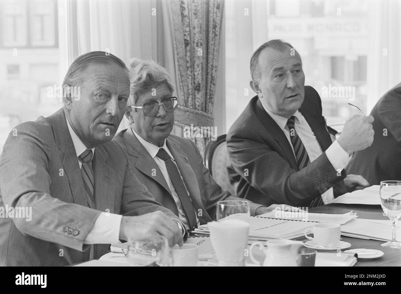 Philips corporation Black and White Stock Photos & Images - Alamy