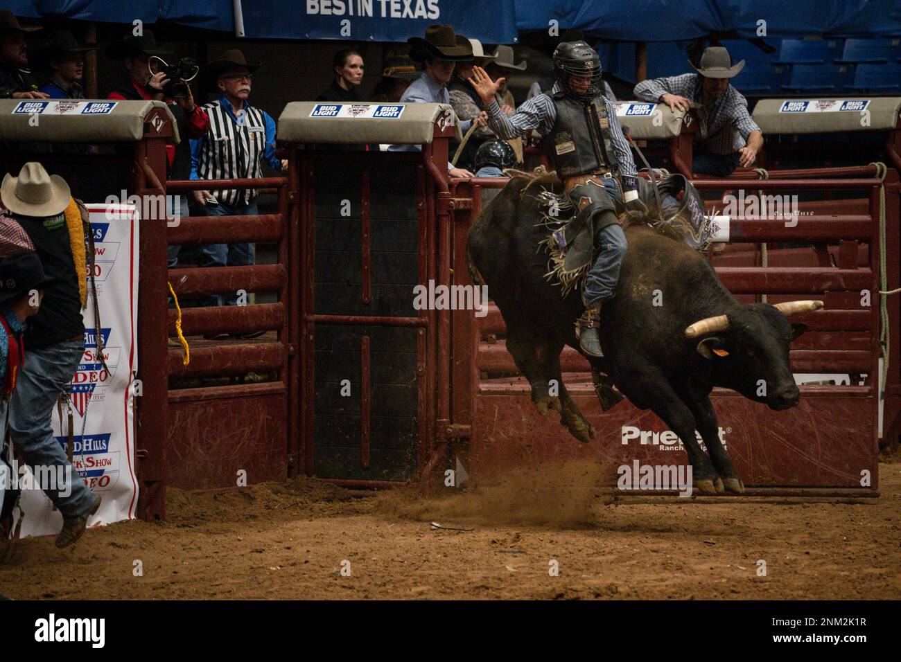 Hayden Hilliard, of Florence, Ariz., rides Black Mamba as he competes ...