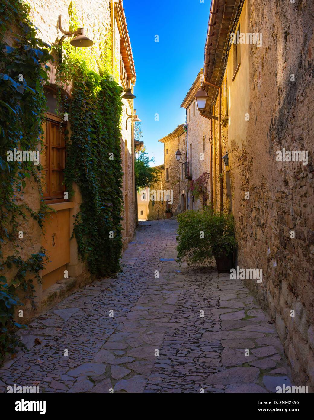 Medieval wall of peratallada hi-res stock photography and images - Alamy