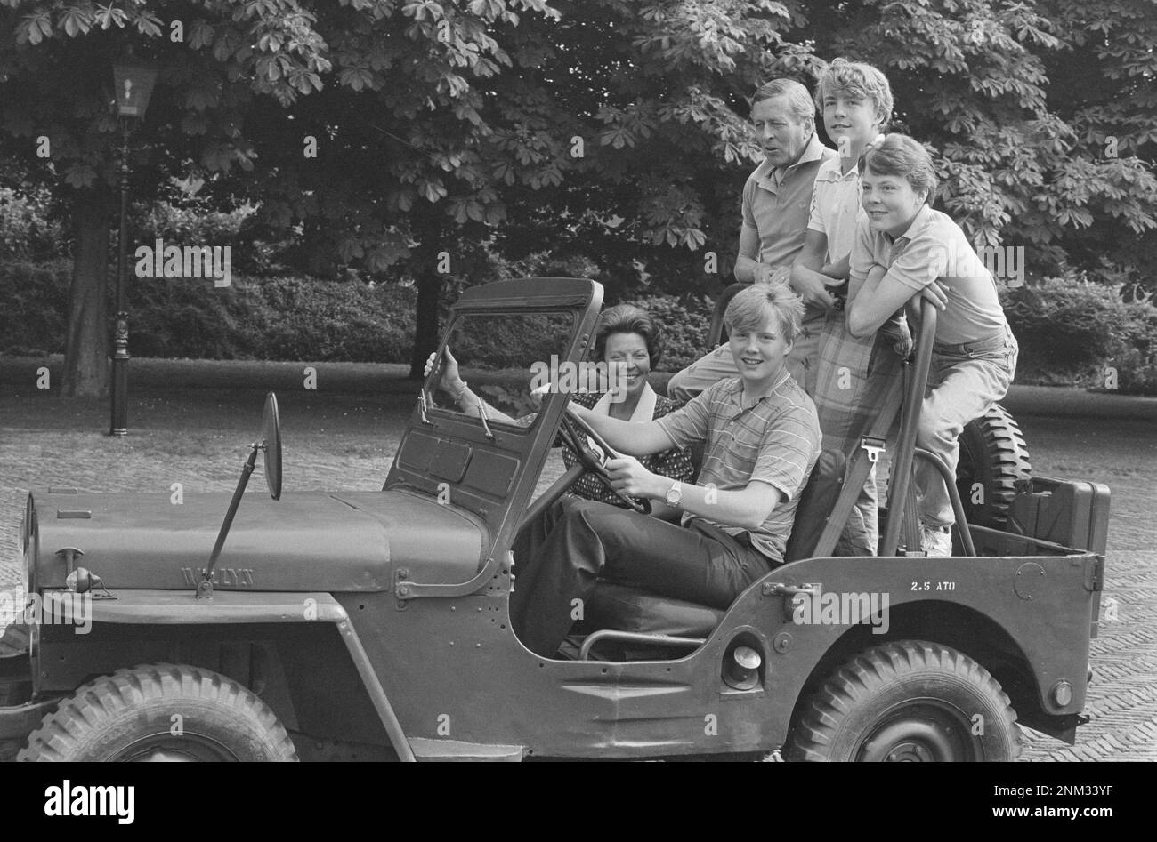 Prince johan friso prince willem alexander Black and White Stock Photos ...