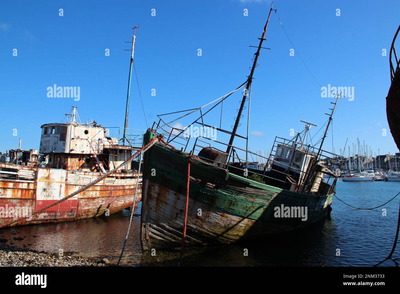 rusty fishing boats in camaret-sur-mer in brittany (france Stock Photo ...