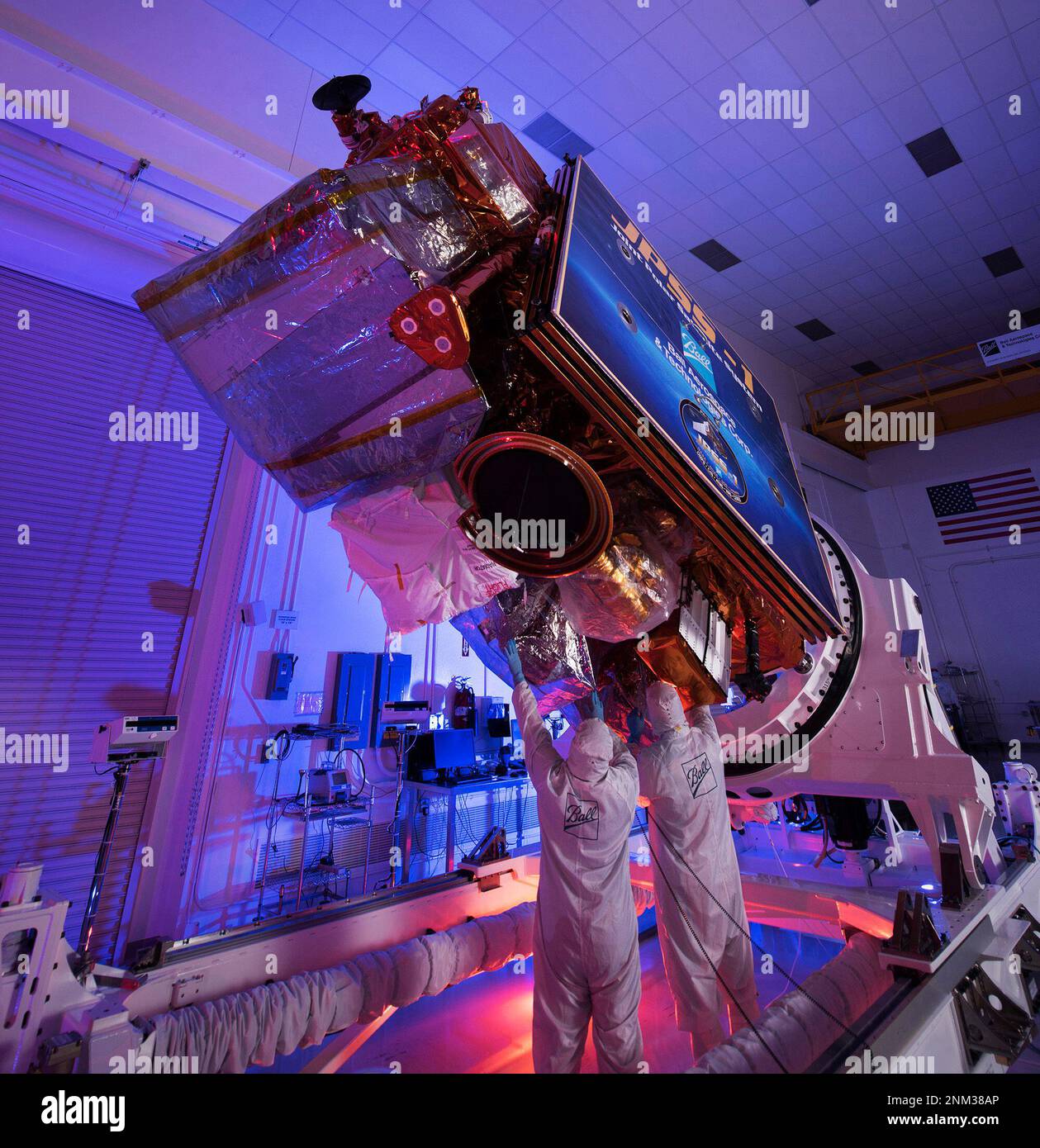 Ball aerospace hi-res stock photography and images - Alamy