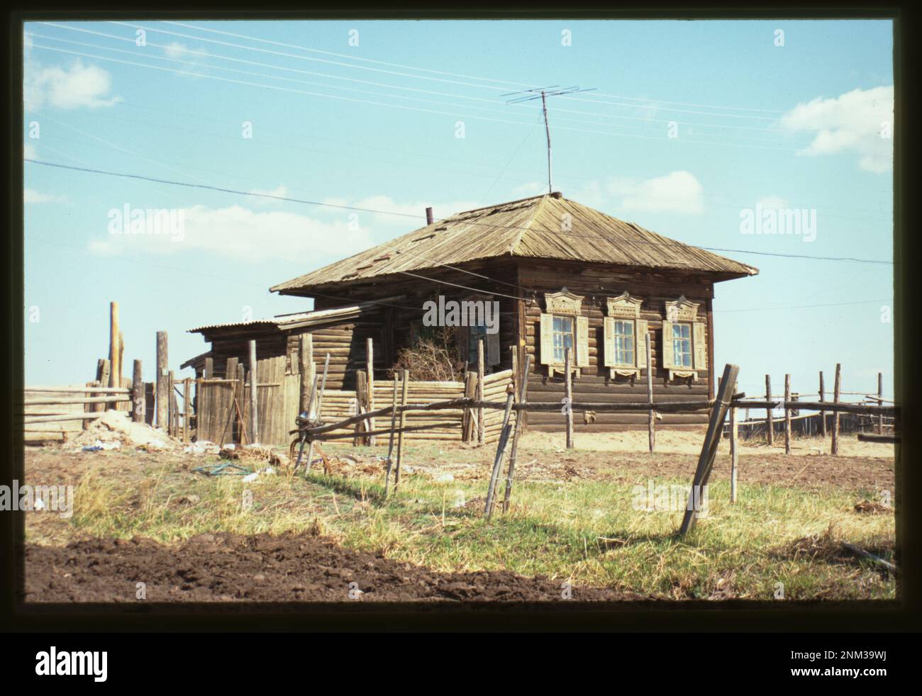 Log buildings russi hi-res stock photography and images - Alamy