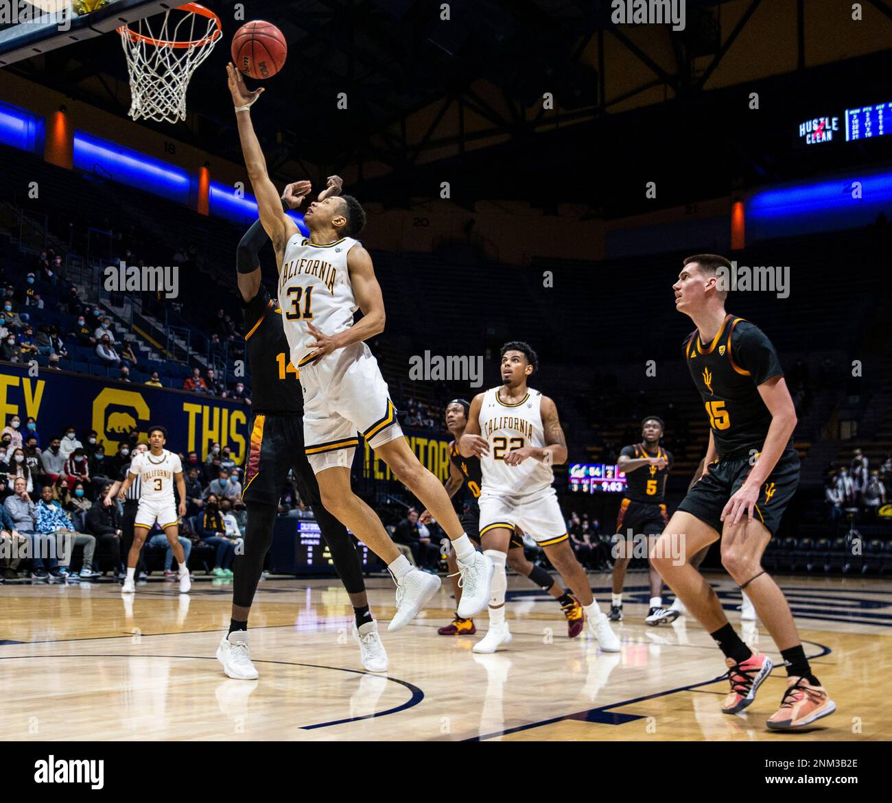 January 02 2022 Berkeley, CA U.S.A. California guard Jordan Shepherd ...