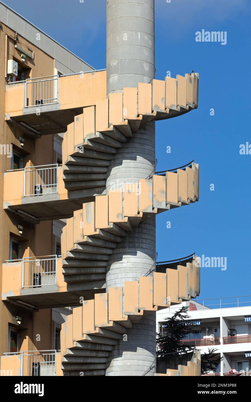 External Concrete Spiral Stairs Building Fire Escape Stock Photo Alamy external-concrete-spiral-stairs-building-fire-escape-stock-photo-alamy