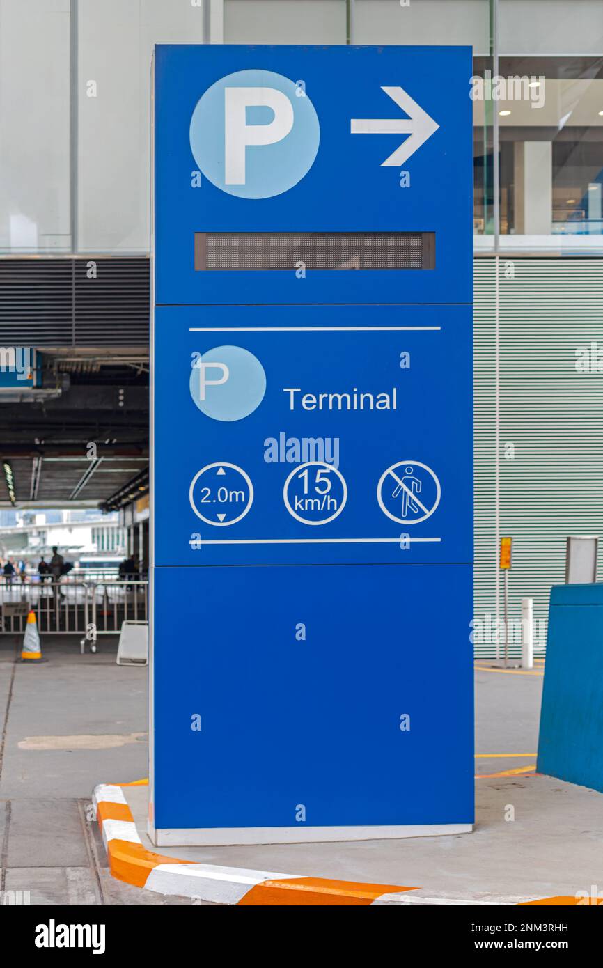 Big traffic arrow hi-res stock photography and images - Alamy