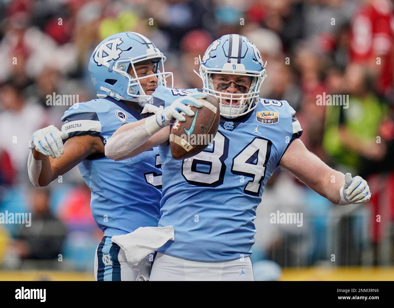 December 30, 2021: North Carolina Tar Heels tight end Garrett Walston ...