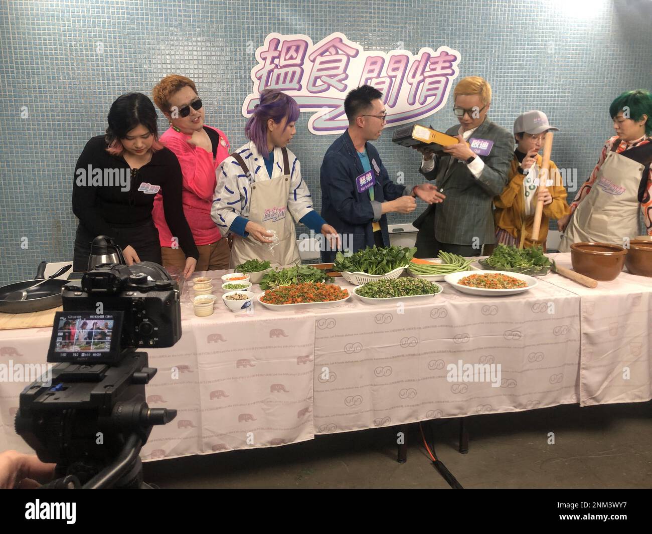 Members of Bolohope and guests "Kai Brother Fred" and Qidi Feng (third and fourth from right ...