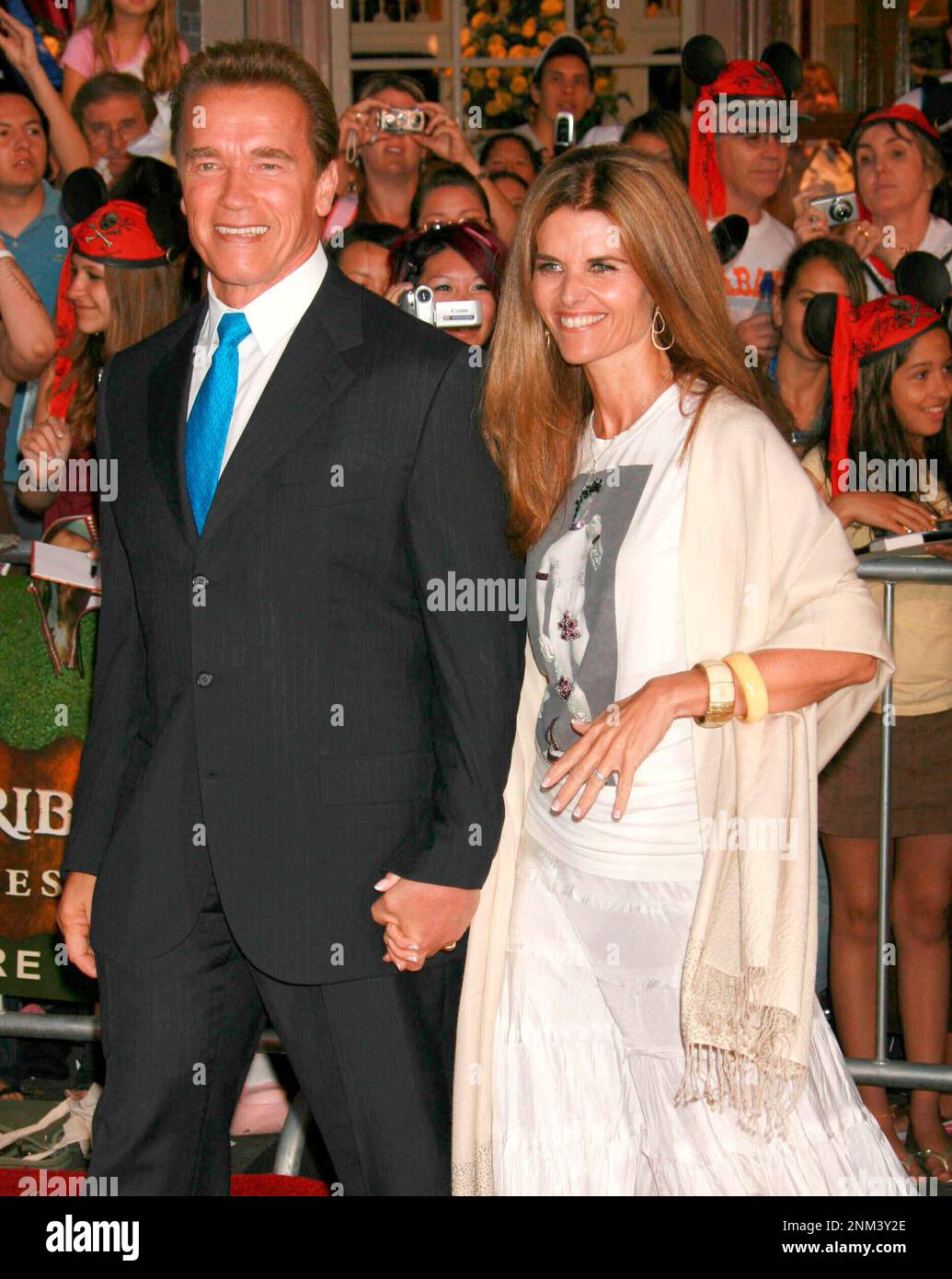 Photo by: NPX/STAR MAX/IPx 2021 12/29/21 Arnold Schwarzenegger and ...