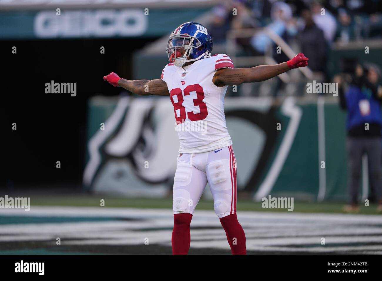 PHILADELPHIA, PA - DECEMBER 26: New York Giants returner Pharaoh Cooper ...