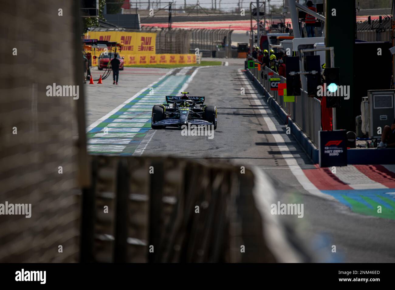 BAHRAIN INTERNATIONAL CIRCUIT, BAHRAIN - FEBRUARY 24: Lewis Hamilton ...