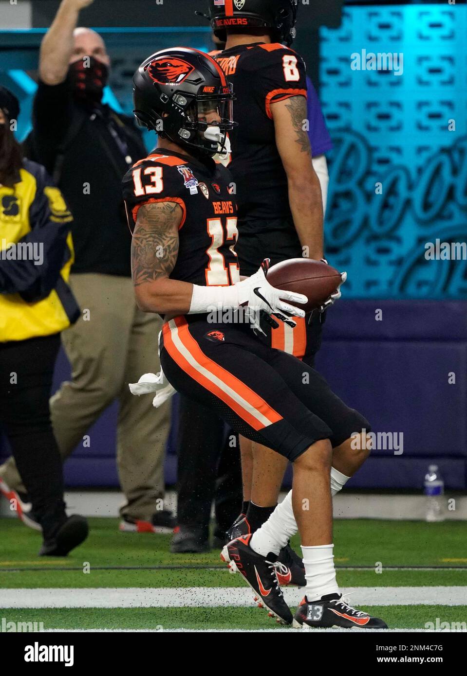 Oregon State wide receiver Jesiah Irish (13) makes a play with the ...