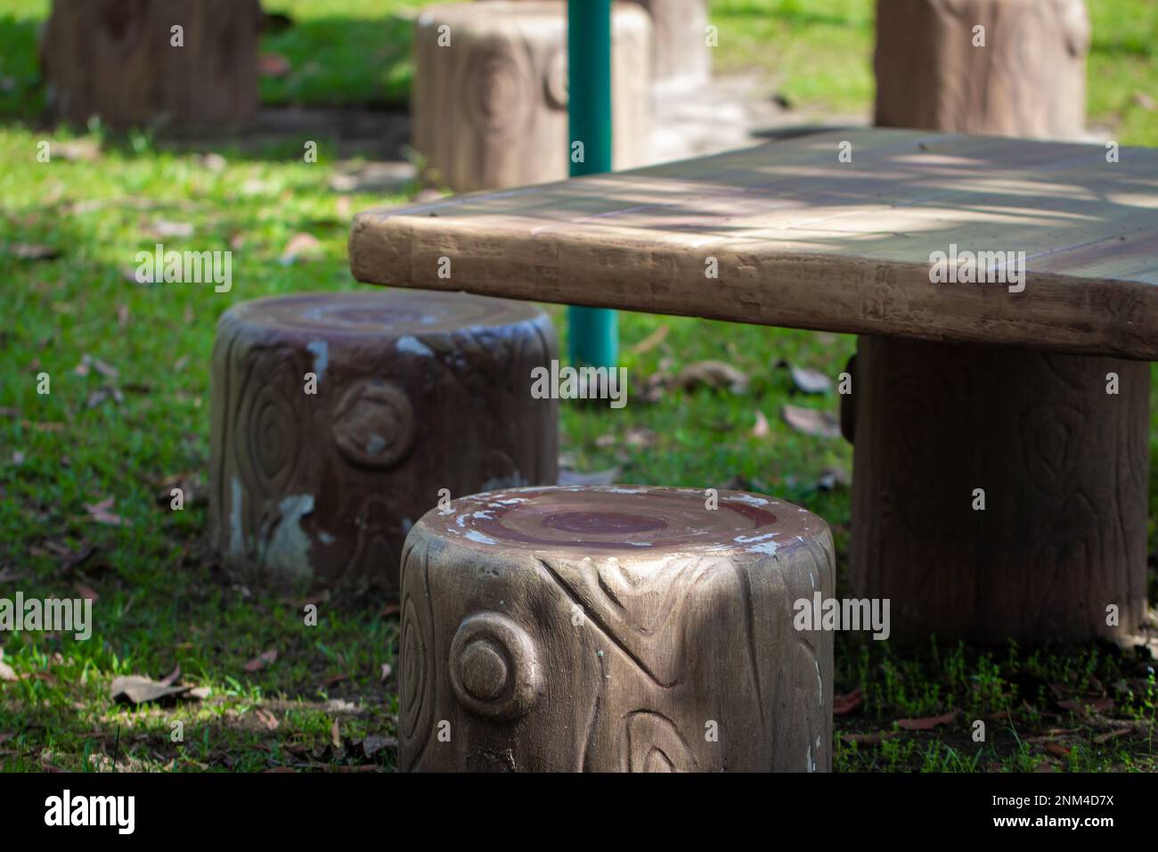 Public eating spot hi-res stock photography and images - Alamy
