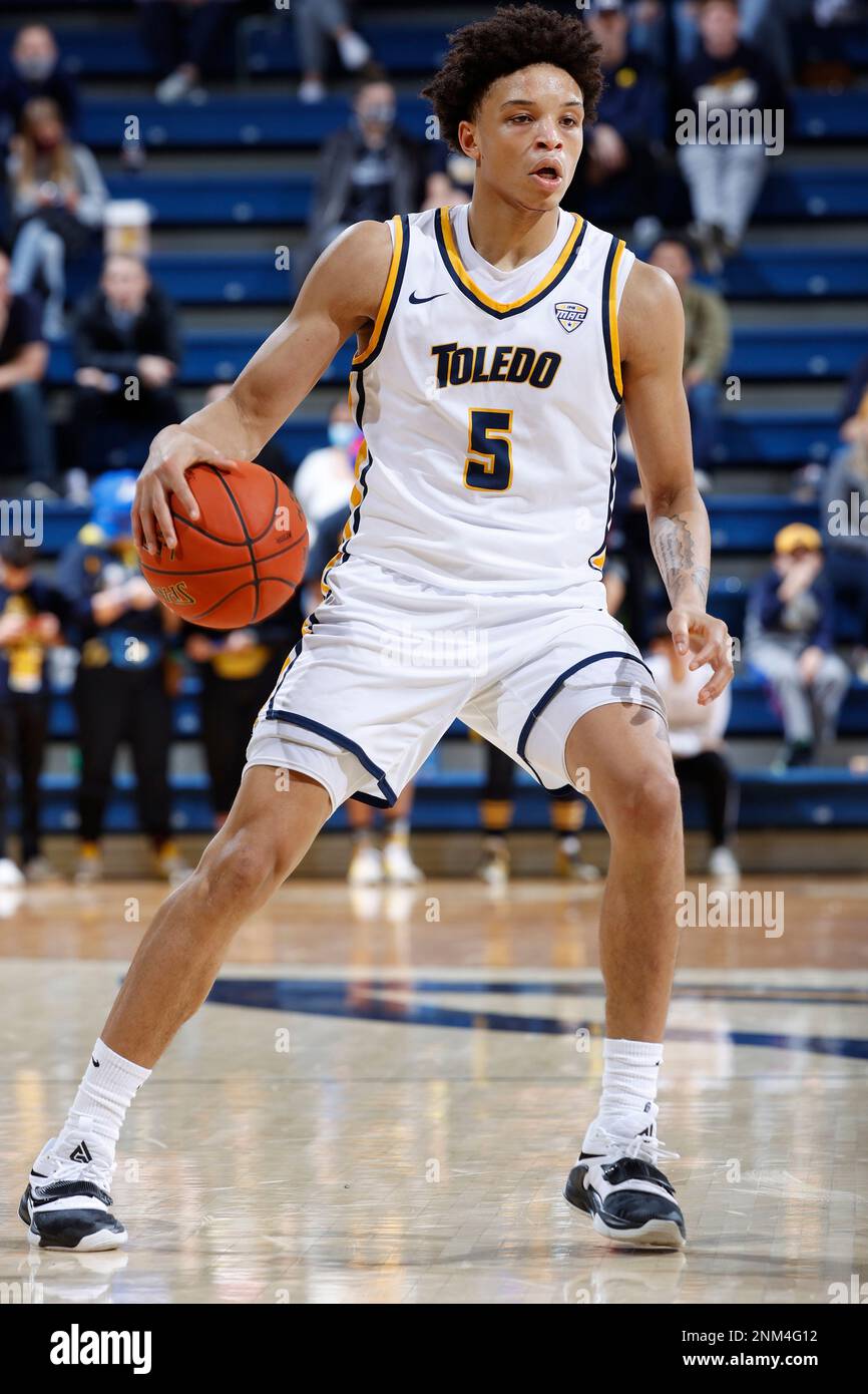 TOLEDO, OH - DECEMBER 21: Toledo Rockets guard Ryan Rollins (5) handles ...